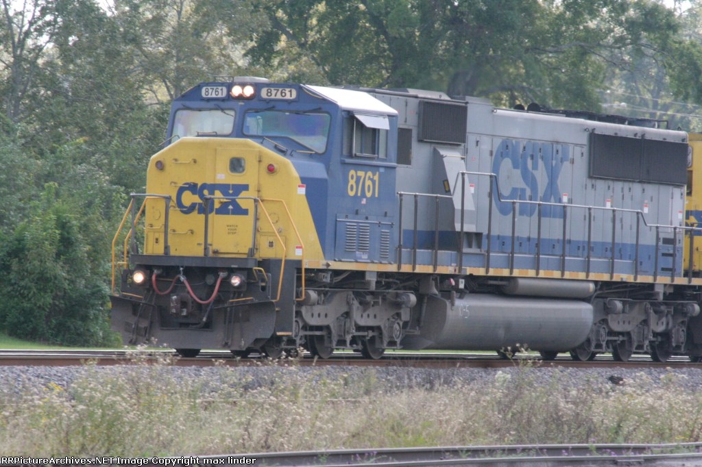 CSX 8761